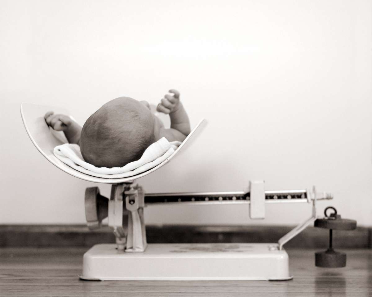 How Much Will My Baby Weigh? - FamilyEducation